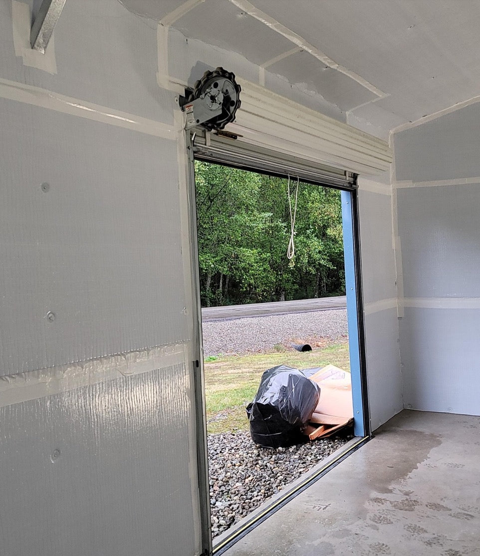 BlueTex™ Supreme 6mm Foil/White Insulation - 300 sq ft. – BlueTex ...